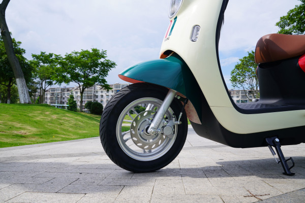 【省700元】电动电瓶车_Yadea 雅迪 电动车 冠能M3多少钱-什么值得买