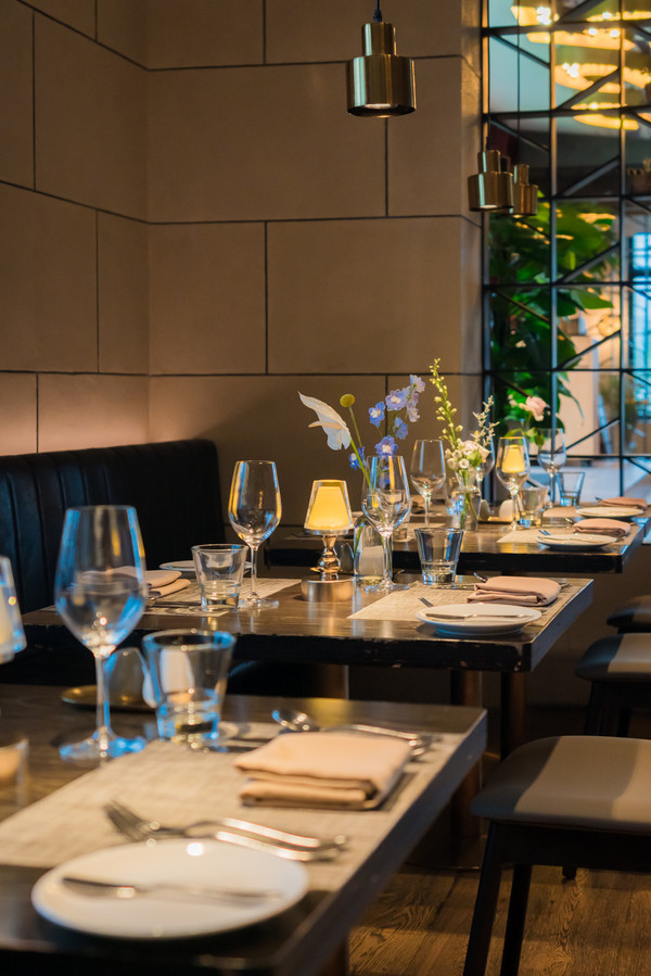 【省1022元】博物馆里的西餐厅！露台餐厅360度俯瞰魔都！上海历史博物馆ROOF 325 RESTAURANT BAR甄选浪漫双人餐多少钱 ...