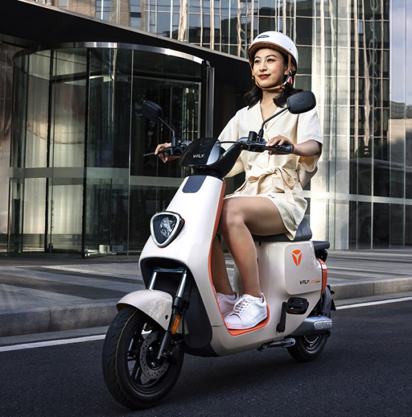 VFLY电动车_电动车“补贴价”来了！雅迪高端品牌VFLY首降400元！-什么值得买