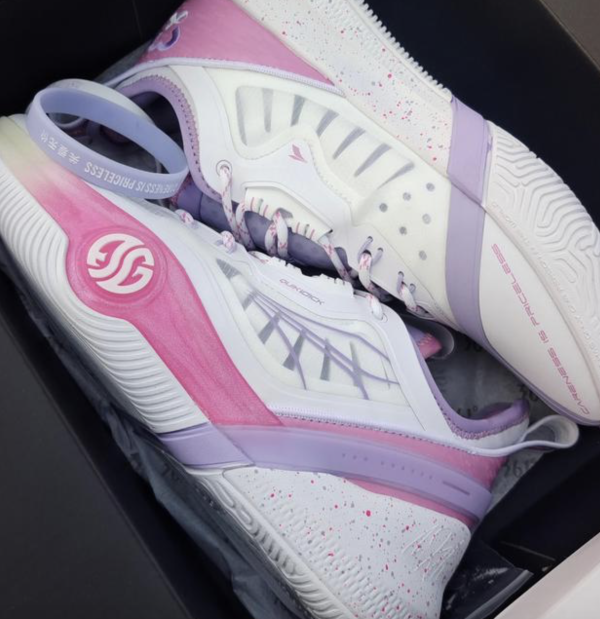 篮球鞋_361°AG3 Pro夏日低帮版，后卫也能穿！这些配色你Pick哪一个?-什么值得买