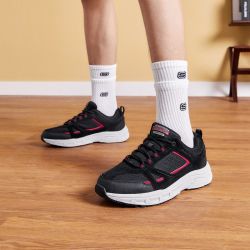 斯凯奇休闲运动鞋_SKECHERS 斯凯奇 休闲鞋春夏男鞋舒适百搭透气潮流休闲缓震时尚运动鞋237285多少钱-什么值得买